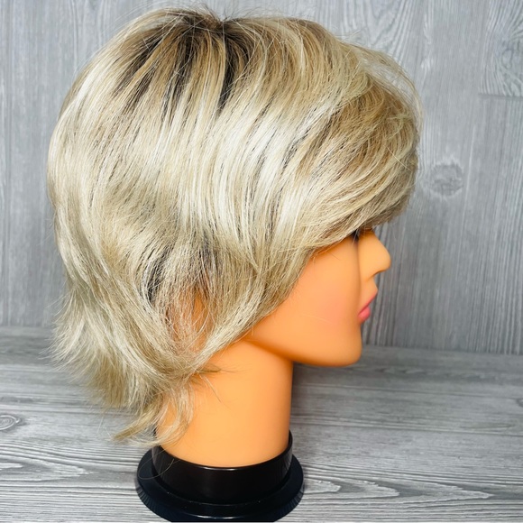 Raquel Welch | Hair | Raquel Welch Vibralite Kanekalon Fiber Wig ...